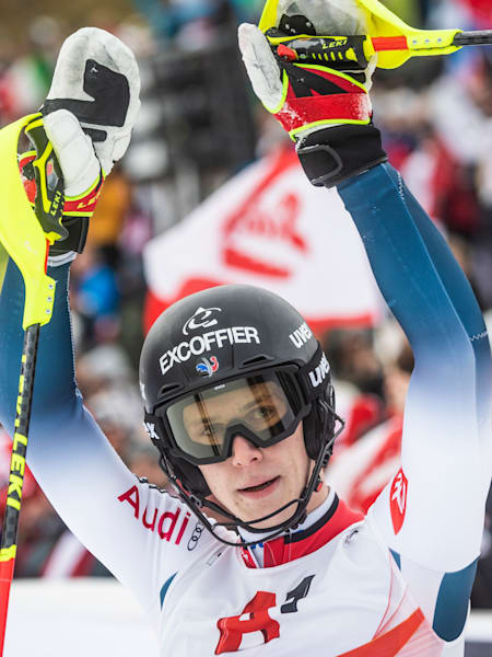 Clément Noël: FIS World Cup slalom victory in Chamonix