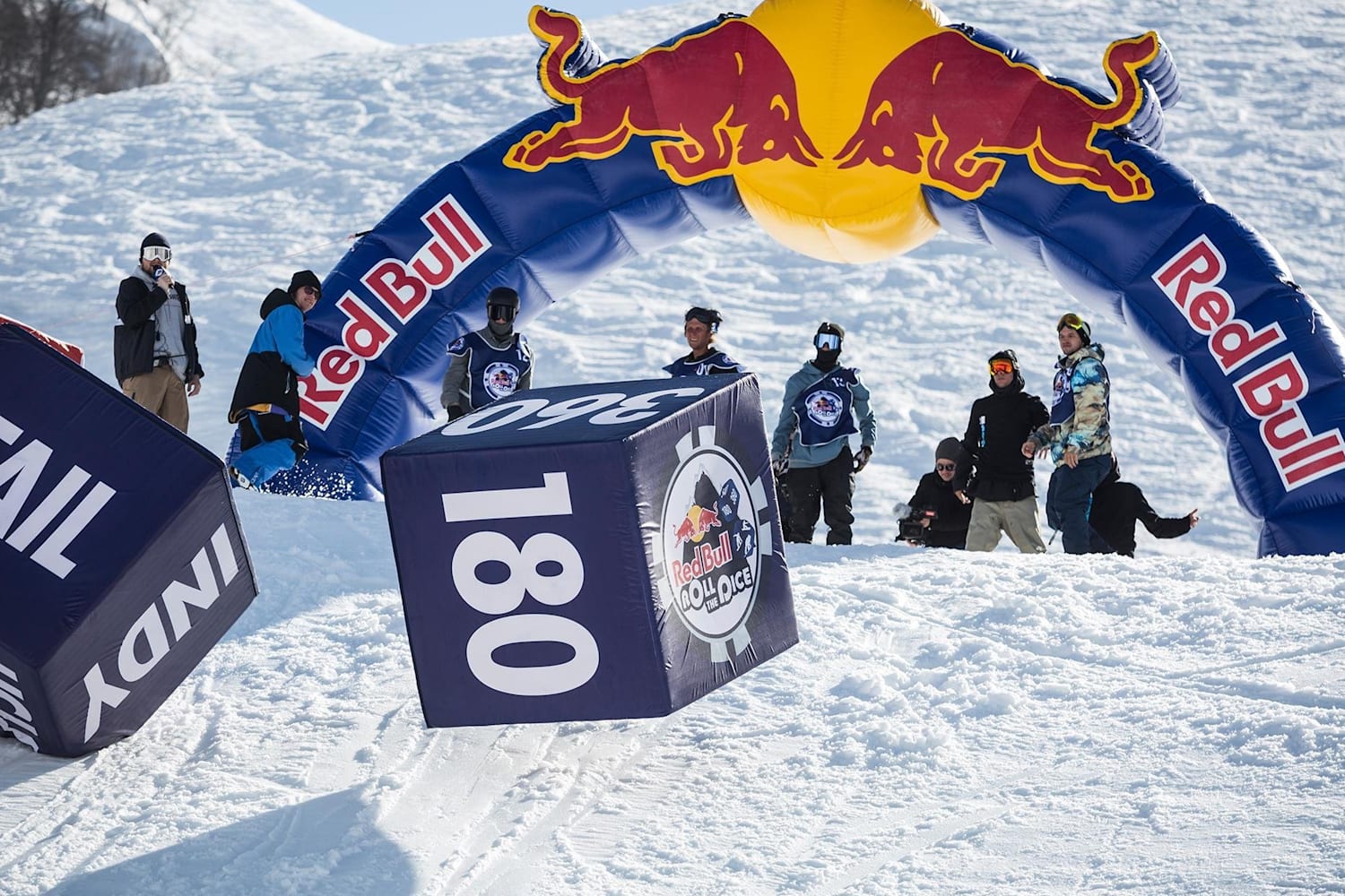 Red Bull Roll the Dice | New Star Camp 2017 | Видео