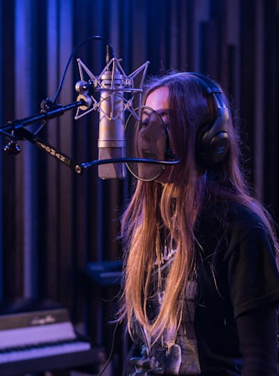 Saffron Collins and High Hoops, ‘Green’