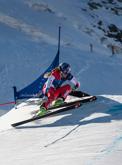 Fanny Smith: Ski Cross star wins FIS World Cup title
