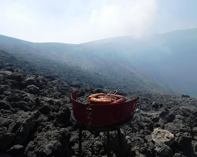 Grzegorz Gawlik 100 volcanoes project | Red Bull