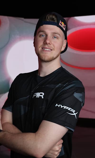 Lachlan Power: gaming – Red Bull Athlete Page