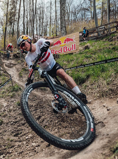 Simon Andreassen: How he became a pro mountain biker