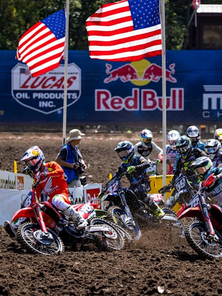 Motocross riding techniques guide