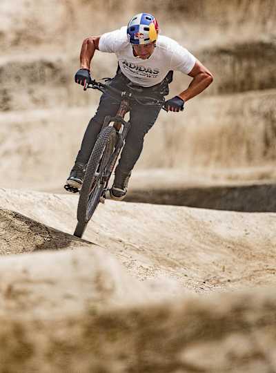 Interview with MTB Slopestyle rider Martin Söderström