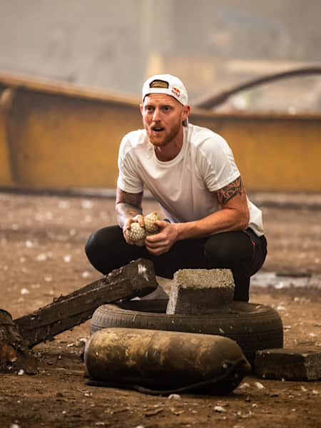 Ben Stokes durante su debut virtual en el GP de F1