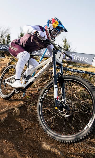 Loïc Bruni: Mountain Bike DH – Red Bull Athlete Page