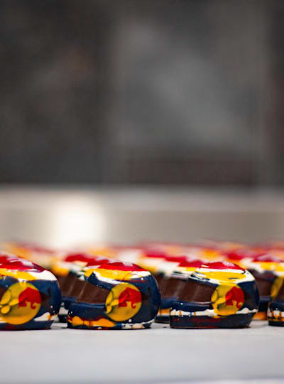 Motor - El chocolate más veloz del mundo, Red Bull