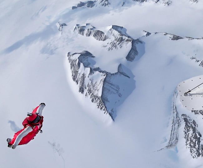 Heather Swan: The first woman to wingsuit in Antartica