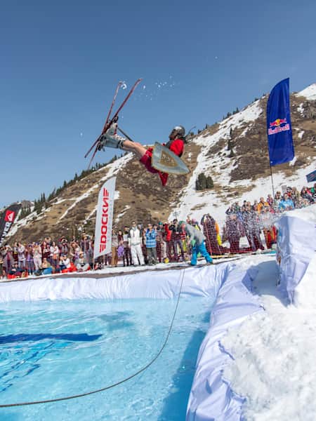 Регламент Red Bull Jump&Freeze