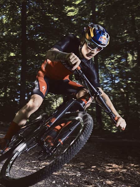 5 dicas para fazer curvas no mountain bike Red Bull