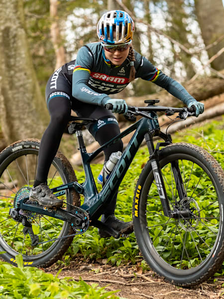 Kate Courtney bike check – Scott Contessa Spark RC