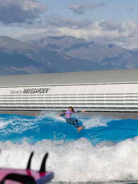 Surfer en Suisse : les meilleurs spots pour surfer