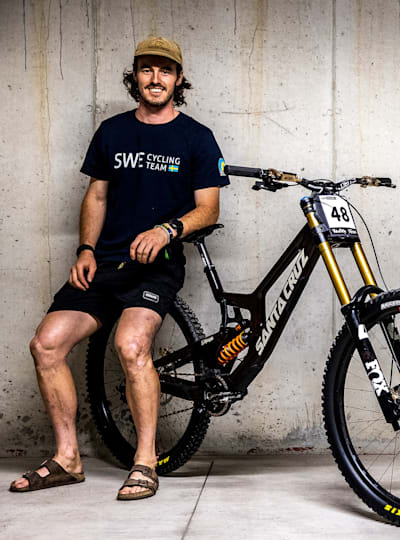 Oliver Zwar: Swedish DH Champ 2021 & 17th in the world