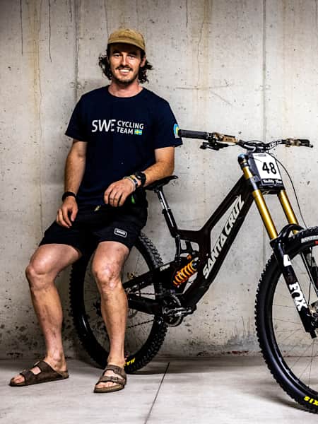 Oliver Zwar: Swedish DH Champ 2021 & 17th in the world