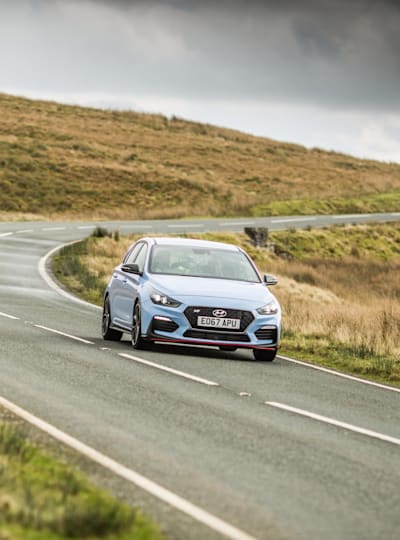 WRC drivers road test the new Hyundai i30N +++Video+++