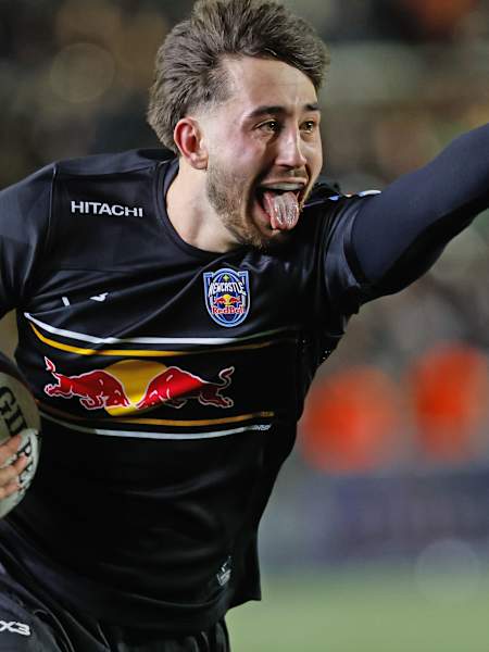 DICKENS REFLECTS ON LEICESTER LOSS