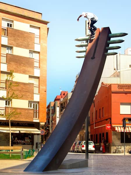 Skateboard Drop Ins: Enjoy 7 of the greatest moments