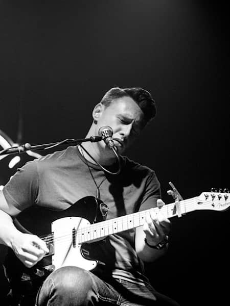 Louis Baker live session ++videos++ | Red Bull Music