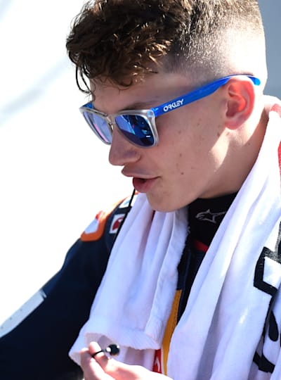 Blog | Dan Jones winning on speed but not on nerves