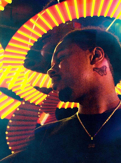 Bokoesam primeurt nieuw album Nachtvlinder op ADE