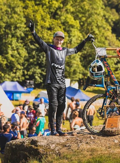 Bernard Kerr bike check: Pivot Phoenix 29 downhill MTB