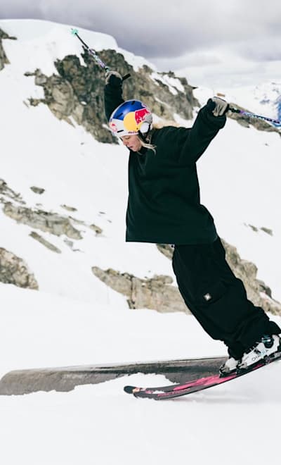 Bella Bacon: Freeskiing – Red Bull Athlete Profile