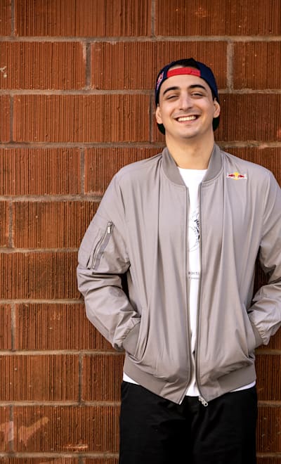 Dennis 'Cloakzy' Lepore: Gaming - Red Bull athlete page