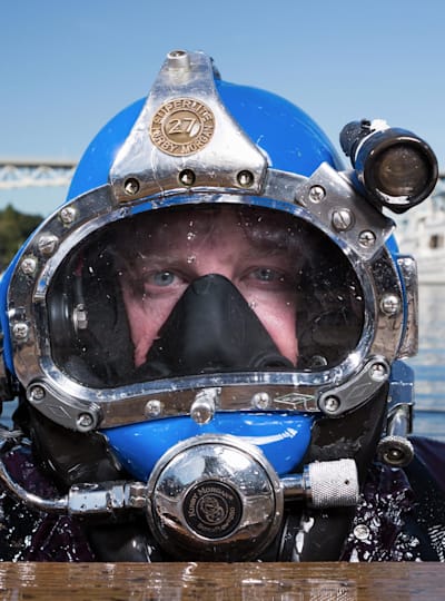 Industrial diving: What it's like to work underwater