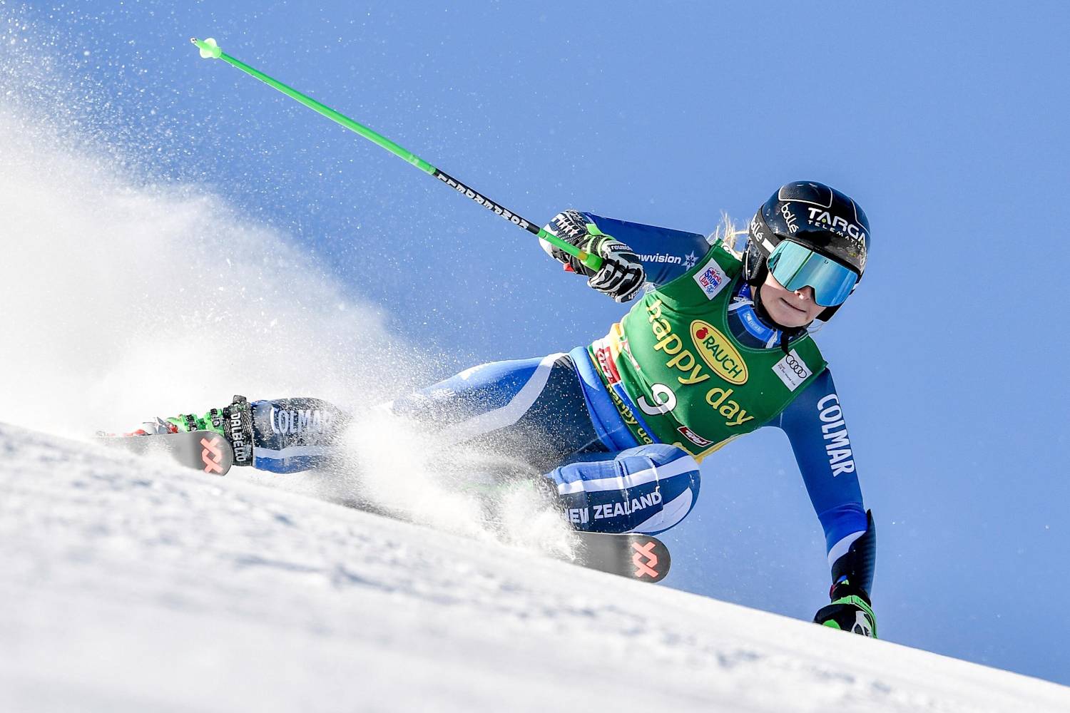 FIS Skiing World Cup Sölden 2019: Alice Robinson wins