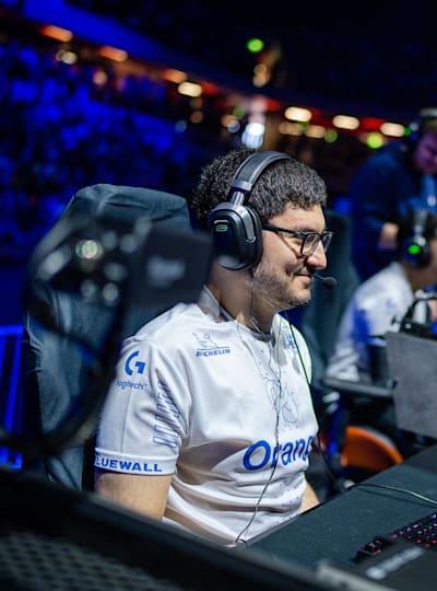 AztraL : Portrait du joueur Rocket League de la KCorp