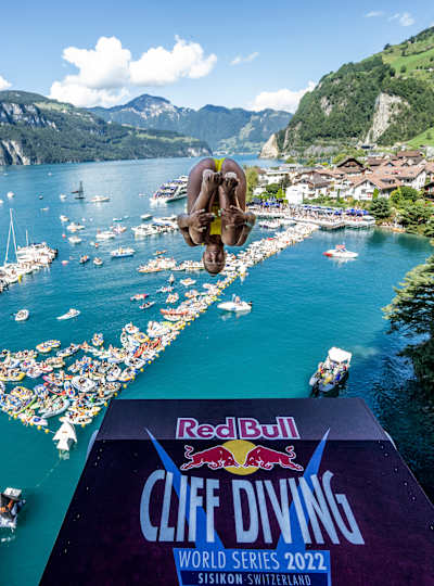 Red Bull Cliff Diving Sisikon Recap