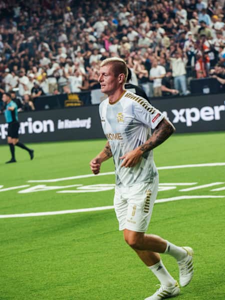 Was ist die Icon League? » Alles zu Teams, Stars & Regeln