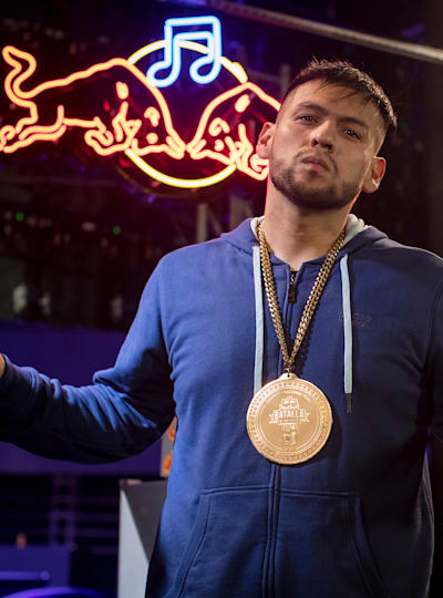 Stick campeón Red Bull Batalla estrena nuevo tema