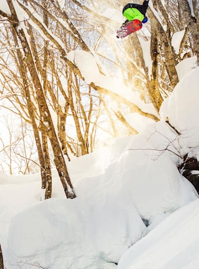 Travis Rice a Mark Landvik - The Fourth Phase, Japonsko