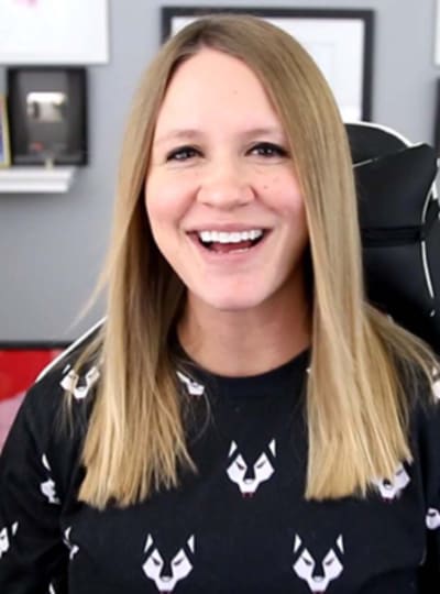 Quebrando Barreiras: Jesse Fangs, a rainha do Fifa