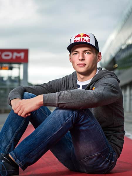 史上最年轻F1车手维斯塔潘：我的世界冠军梦 红牛二队