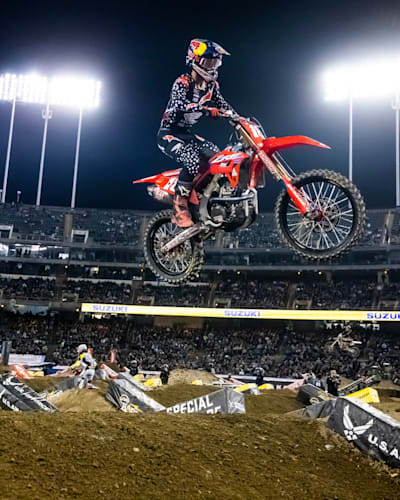 AMA Supercross rescheduled round 2 recap: Jett cruises to win