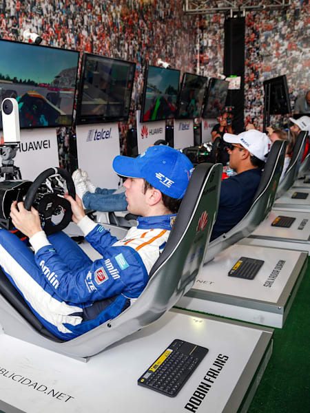 Formula E Vegas eRace: Who will win? | Red Bull eSports