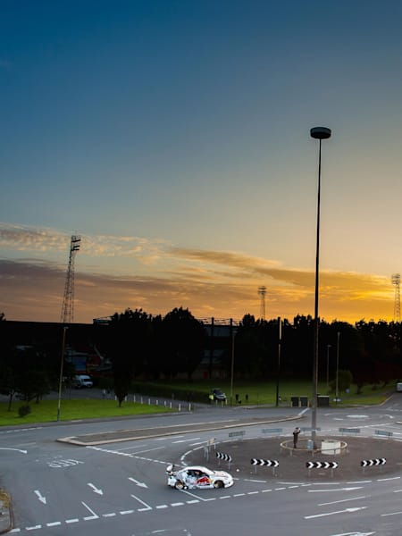 van drifting roundabout