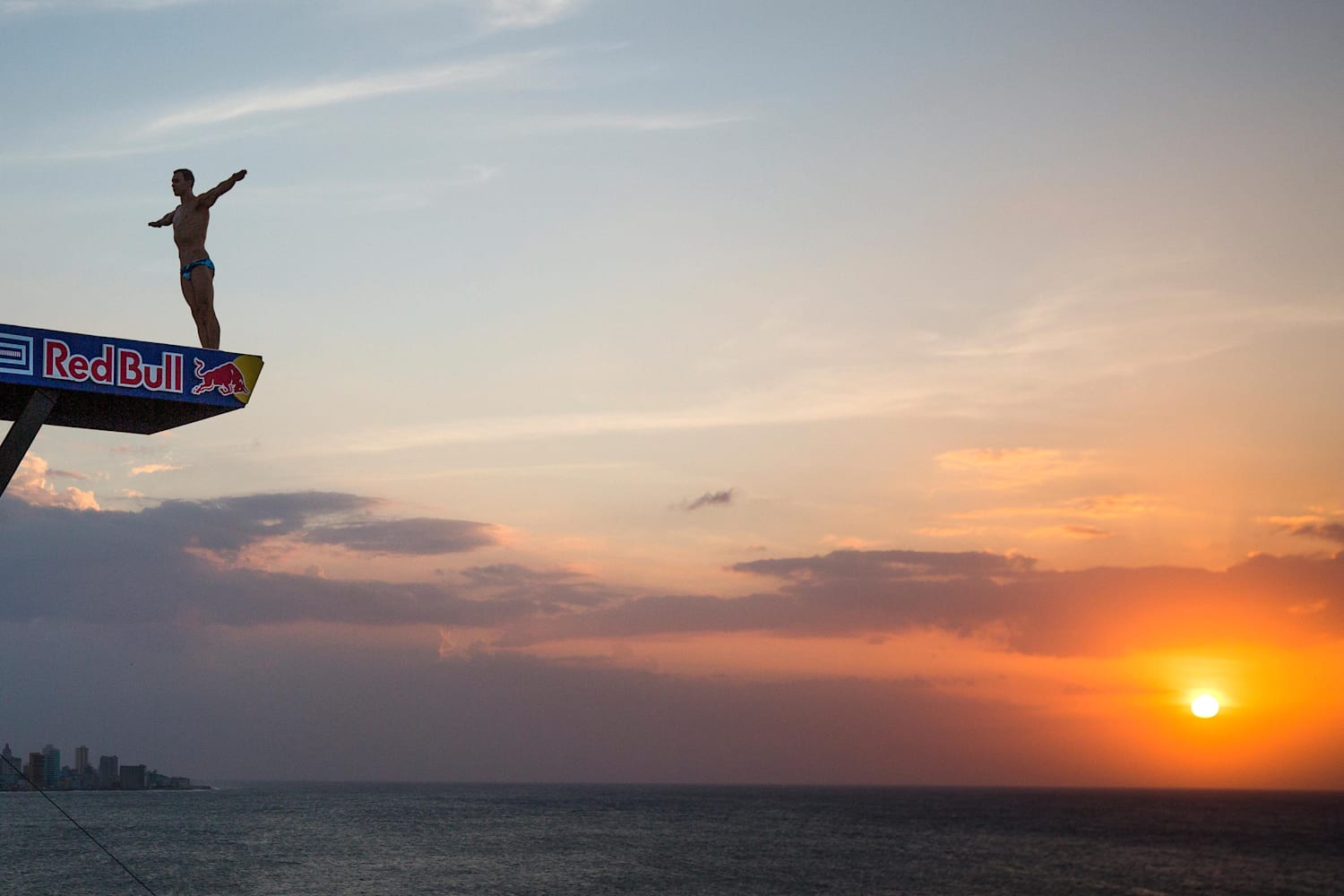 Red Bull Cliff Diving Cuba 2014: vídeo teaser