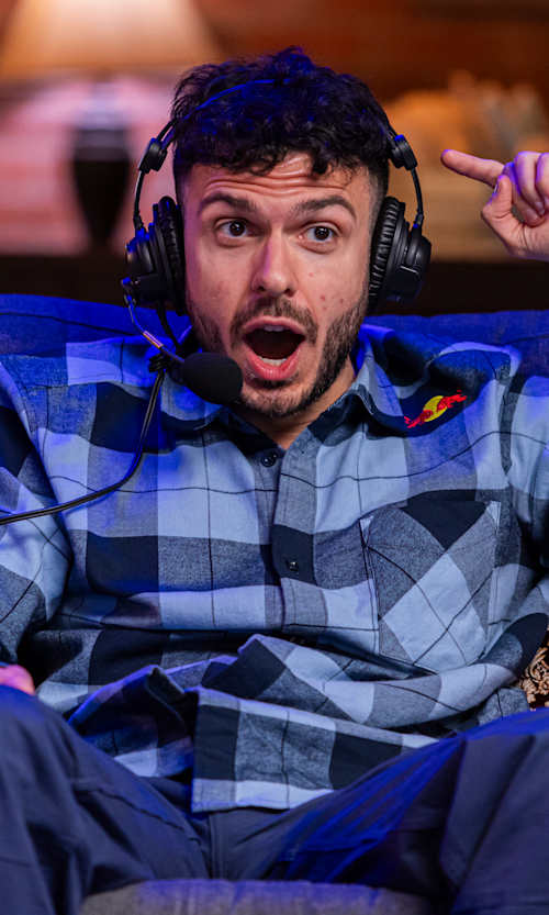 Tarik 'tarik' Çelik: esports – Red Bull Athlete Page