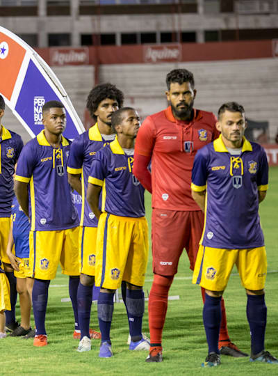 Retrô FC: o time que quer jogar como a seleção de 82