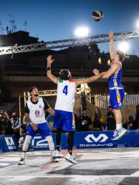 Red Bull Half Court World Final 2021: Group matches
