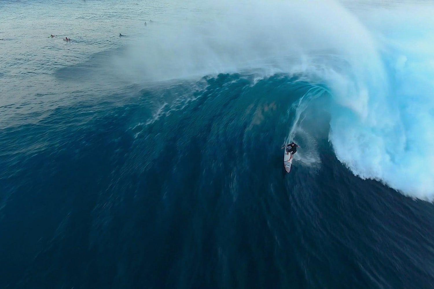 Peahi: Free surf en Jaws vídeo