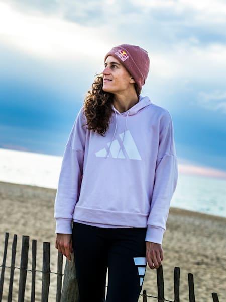 Justine Dupont: Get to know the French big wave surfer