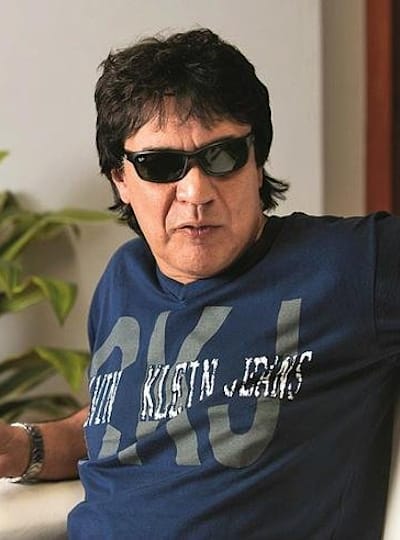 Na lábia, Carlos Kaiser cavou vaga até em time francês