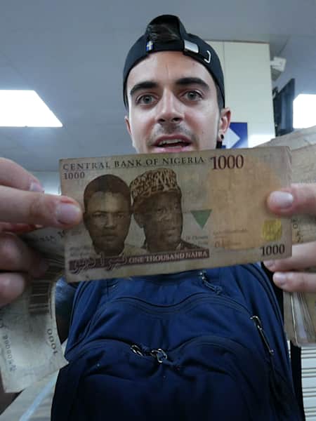 Smelý PPPíter v Afrike | Peter Popluhár v Afrike