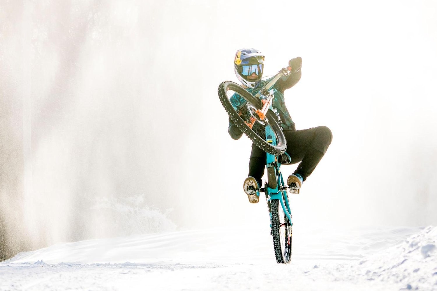 MTB Wheelie Challenge: Intense Factory Racing ++video++