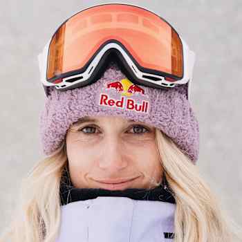 Anna Gasser: Snowboarding – Red Bull Athlete Page